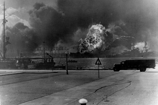 USS Shaw goes up in flames - Pearl Harbor Raid, December 7th 1941 - War ...
