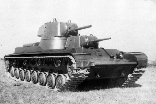 Russian SMK Tank - Tanks, Steel and Firepower - War Photos