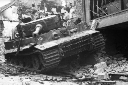 Wrecked German Tiger Tank - Tanks, Steel and Firepower - War Photos